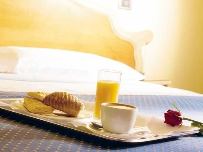 Jet Hotel, Caselle Torinese Turin - logitravel